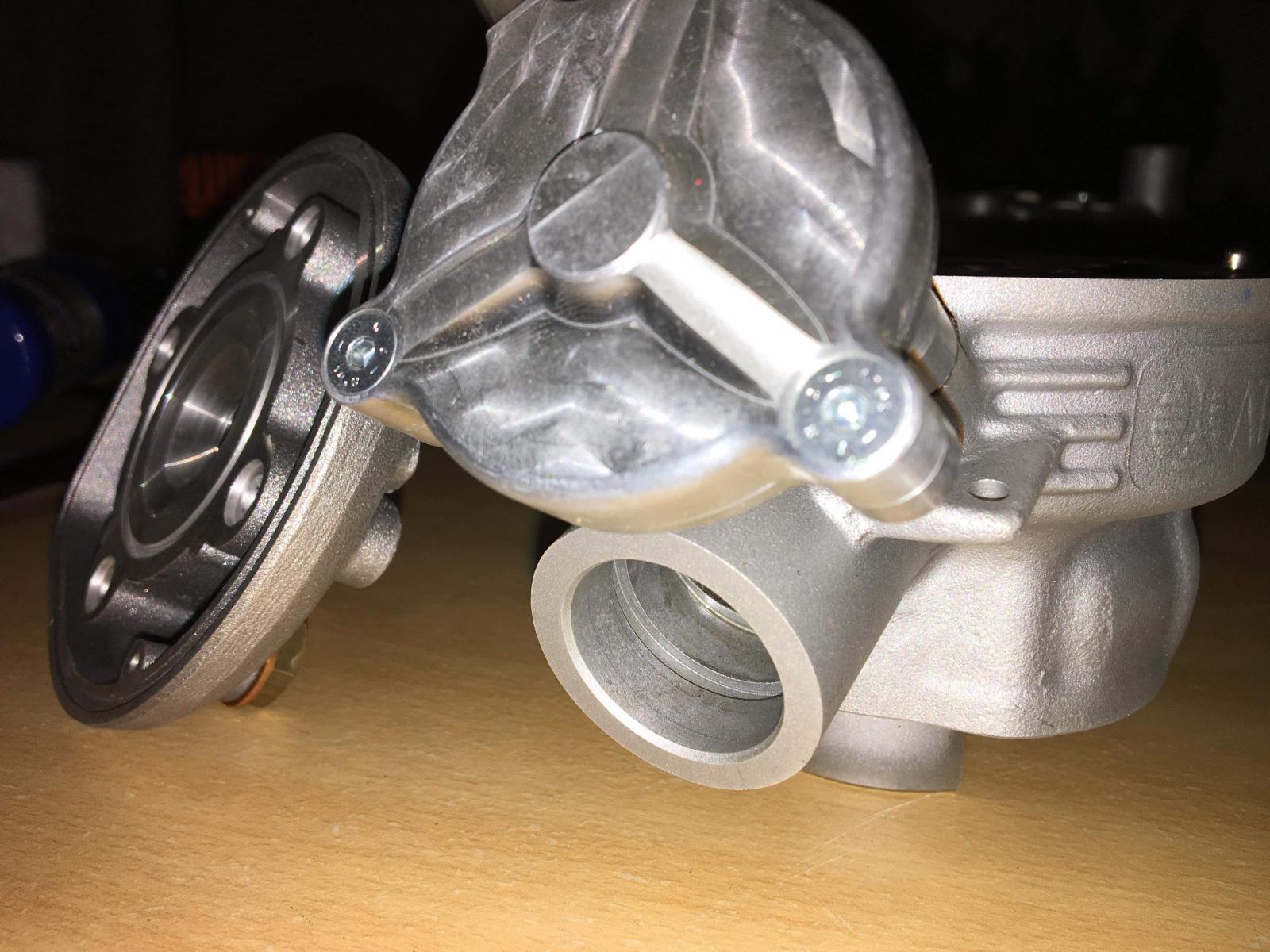 Adopte une pièce - Adopter une piece - Pièce moteur divers BETA TRACK ...